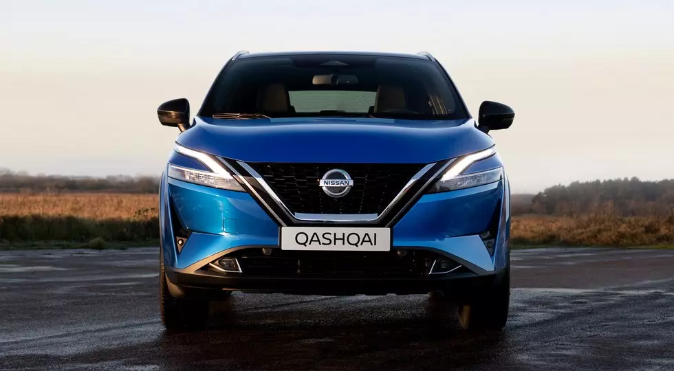 Новий Nissan Qashqai: легше і трохи крупніше, «автопілот» тепер розумніший, але дістанеться не всім 20016_1