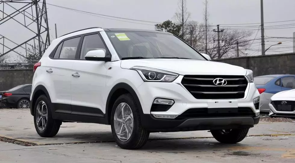 ລຸ້ນ Hyundai Creta ລຸ້ນໃຫມ່: ແບບ Sonata ແລະເປັນເມັດໃຫຍ່ໃນຫ້ອງໂດຍສານ 20046_9