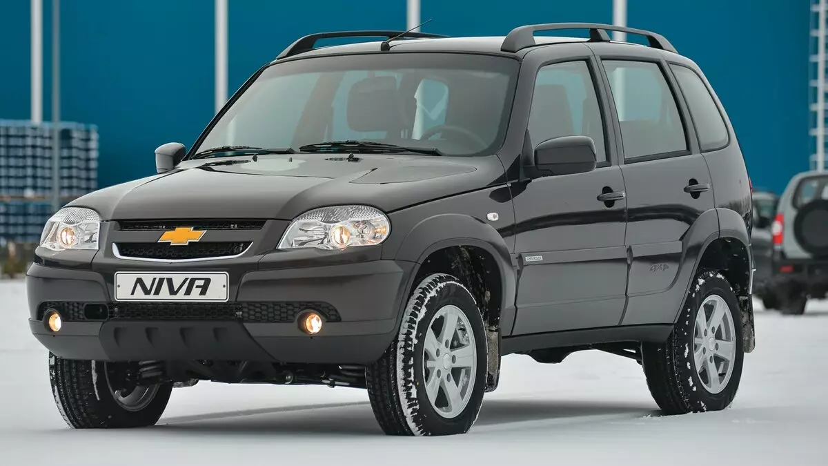 Lada 4x4 uye Chevrolet Niva: Ndeupi musiyano uye chii chakasiyana? 20070_38