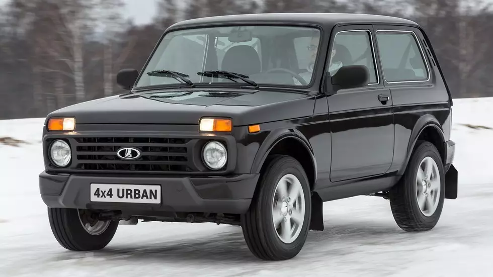 Lada 4x4和雪佛兰尼文：有什么区别，有什么不同？ 20070_47