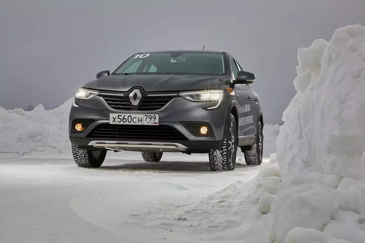 Drive de proba de inverno Renault Arkana 20141_10