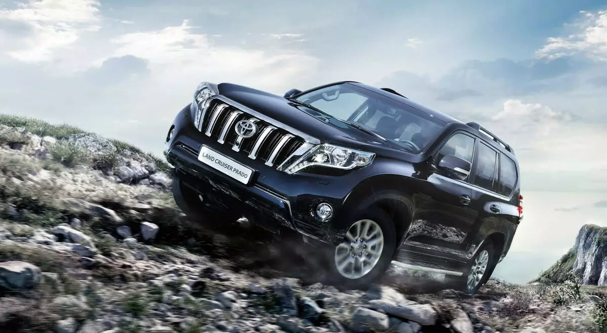 Toyota Land Cruiser Prado 150 untuk 2 Juta Rubles 20217_5