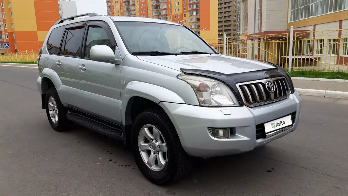 Sungani Zowonjezera: Kodi kuli koyenera kugula Toyota Lat Cruiser Prado 120) kwa 1.2 miliyoni 20224_10