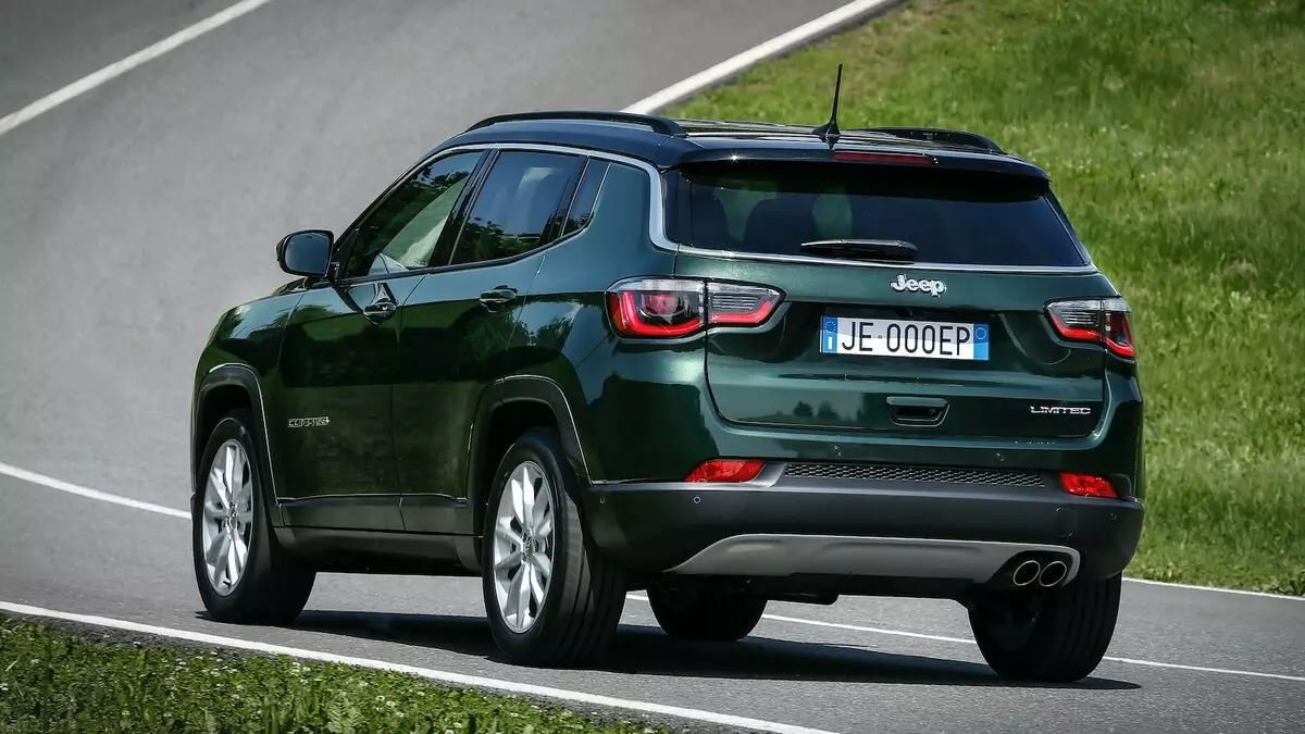 Jeep Compass is now done in Italy with an updated line of power units 20268_1