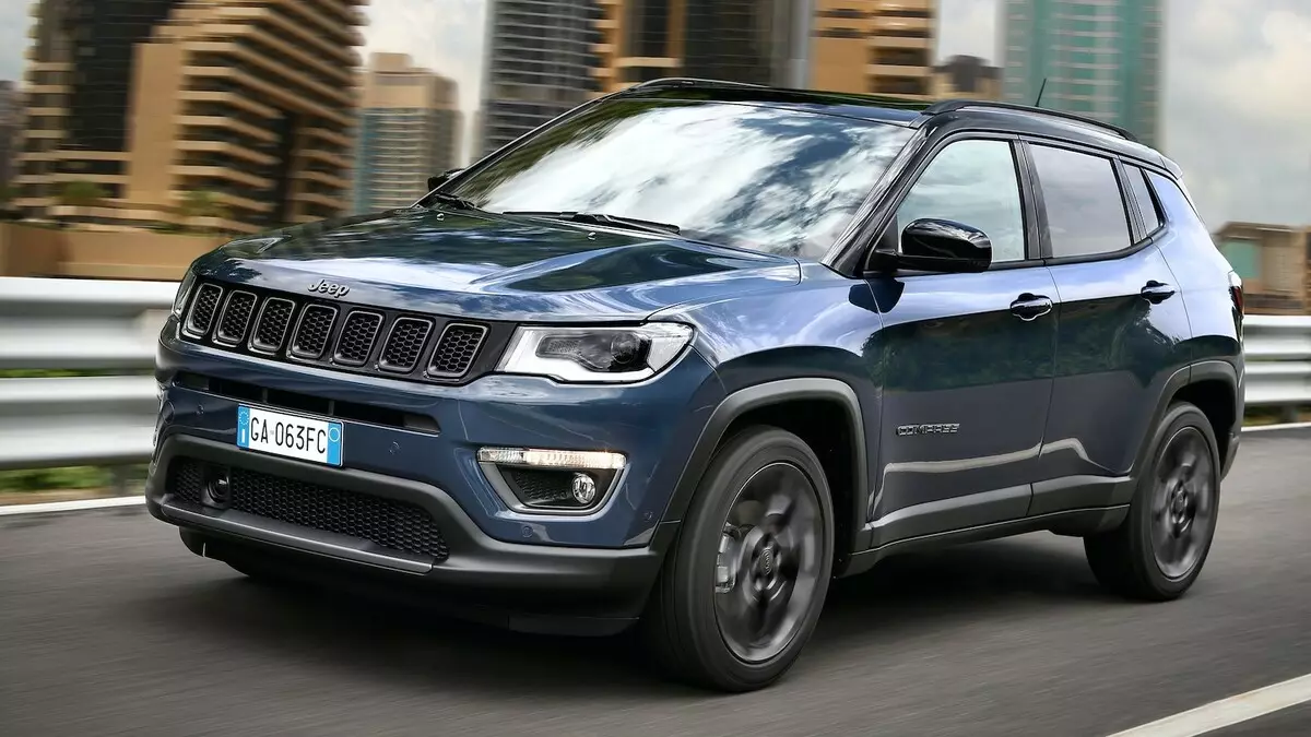 Jeep Compass is now done in Italy with an updated line of power units 20268_6