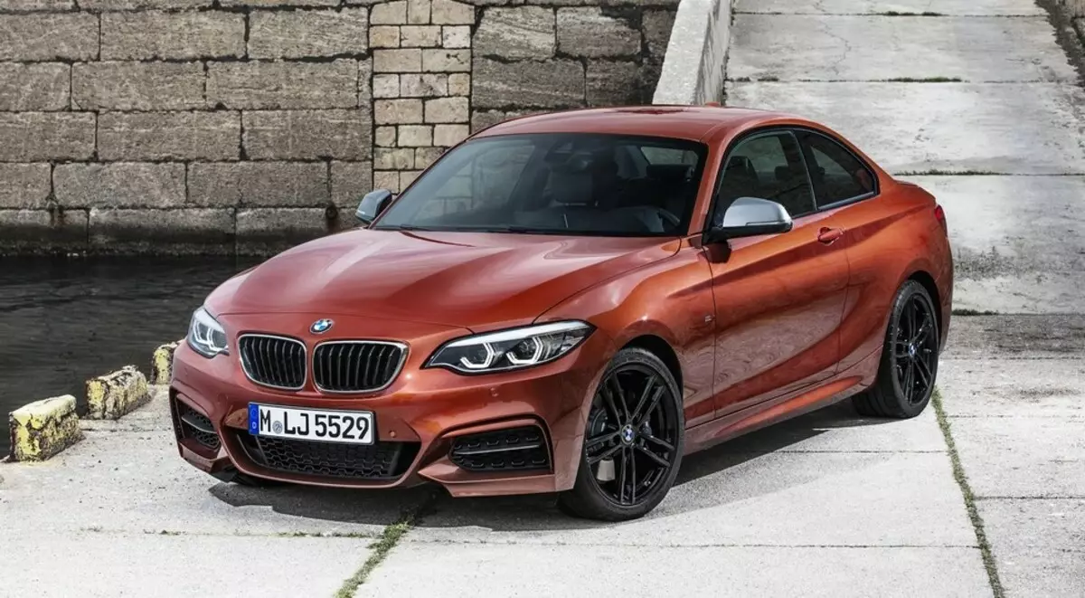 Namngivna ryska priser uppdaterade BMW 1-serien och 2-serien 20338_4