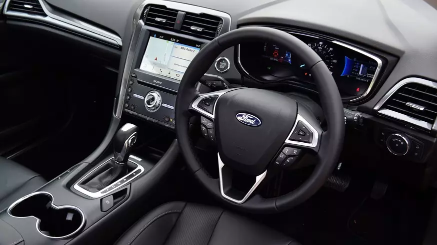 Dalla Ford Mondeo per dire addio altrimenti presto 20381_3