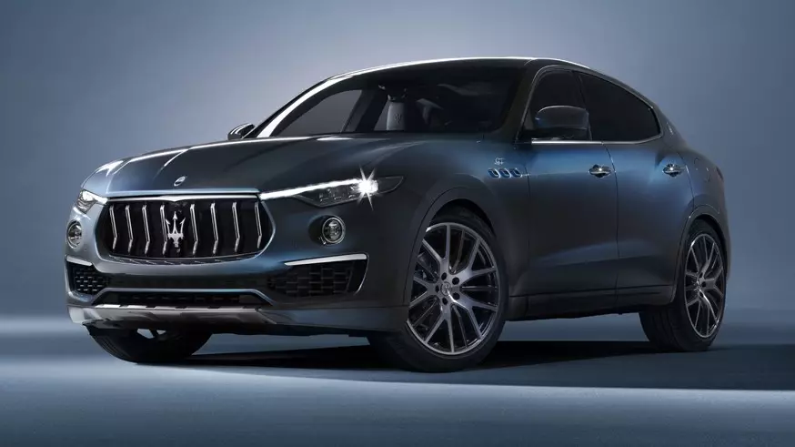 Fuair ​​Maserati Levante Crossover leagan hibrideach mar ghibli 20400_1