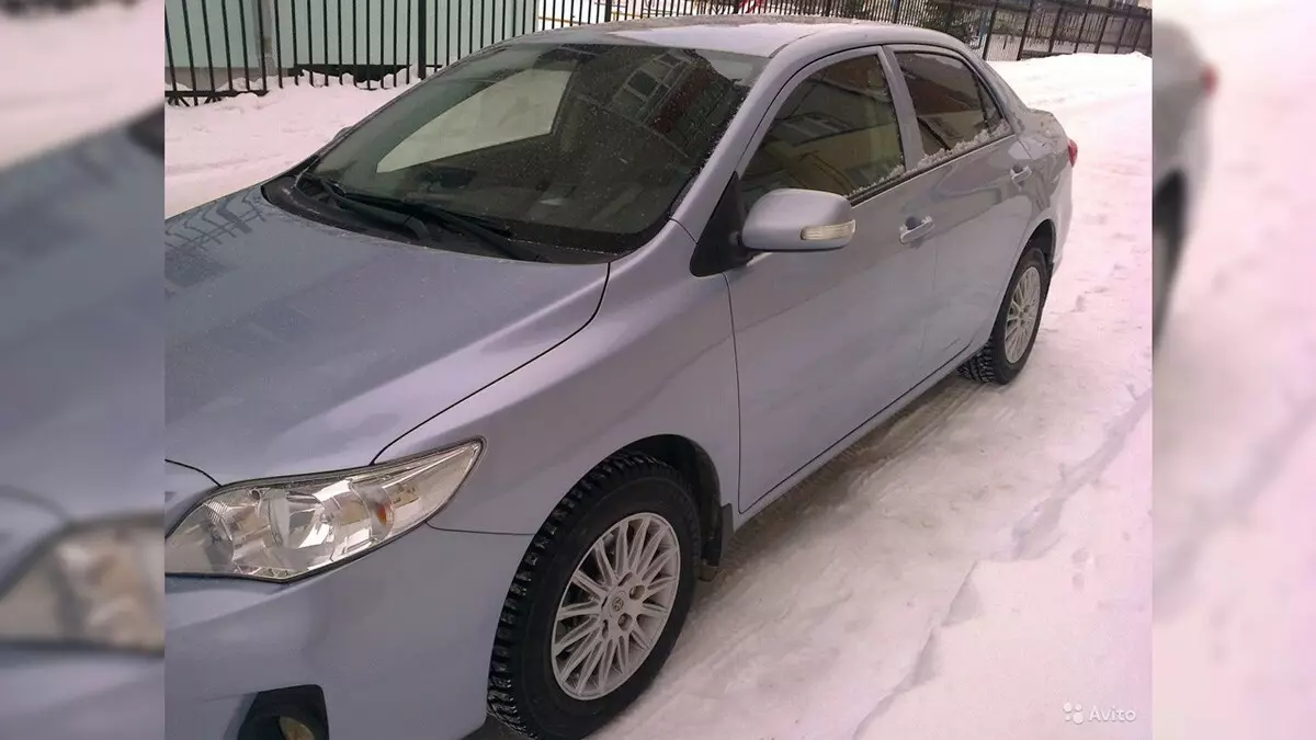 Da li vrijedi kupiti Toyota Corolla X E150 za 600 hiljada rubalja 20488_13