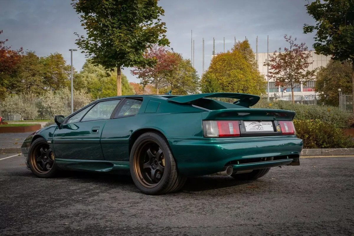 Lotus Esprit 1996: eksperyans Pwopriyetè 20490_8