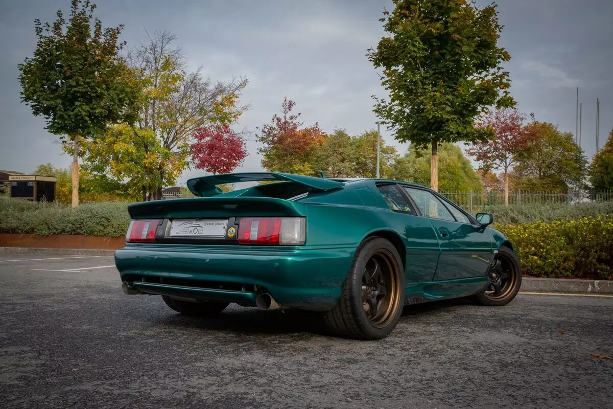 Lotus Esprit 1996: eksperyans Pwopriyetè 20490_9