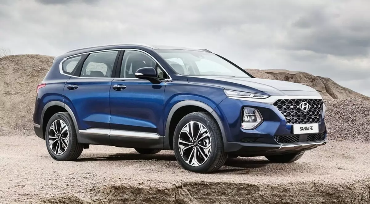 Hyundai ga-ahapụ Russian Federation enweghị a nnara, ma ọhụrụ Santa Fe nwere ike inwe anyị na-ama nke afọ a 20520_2