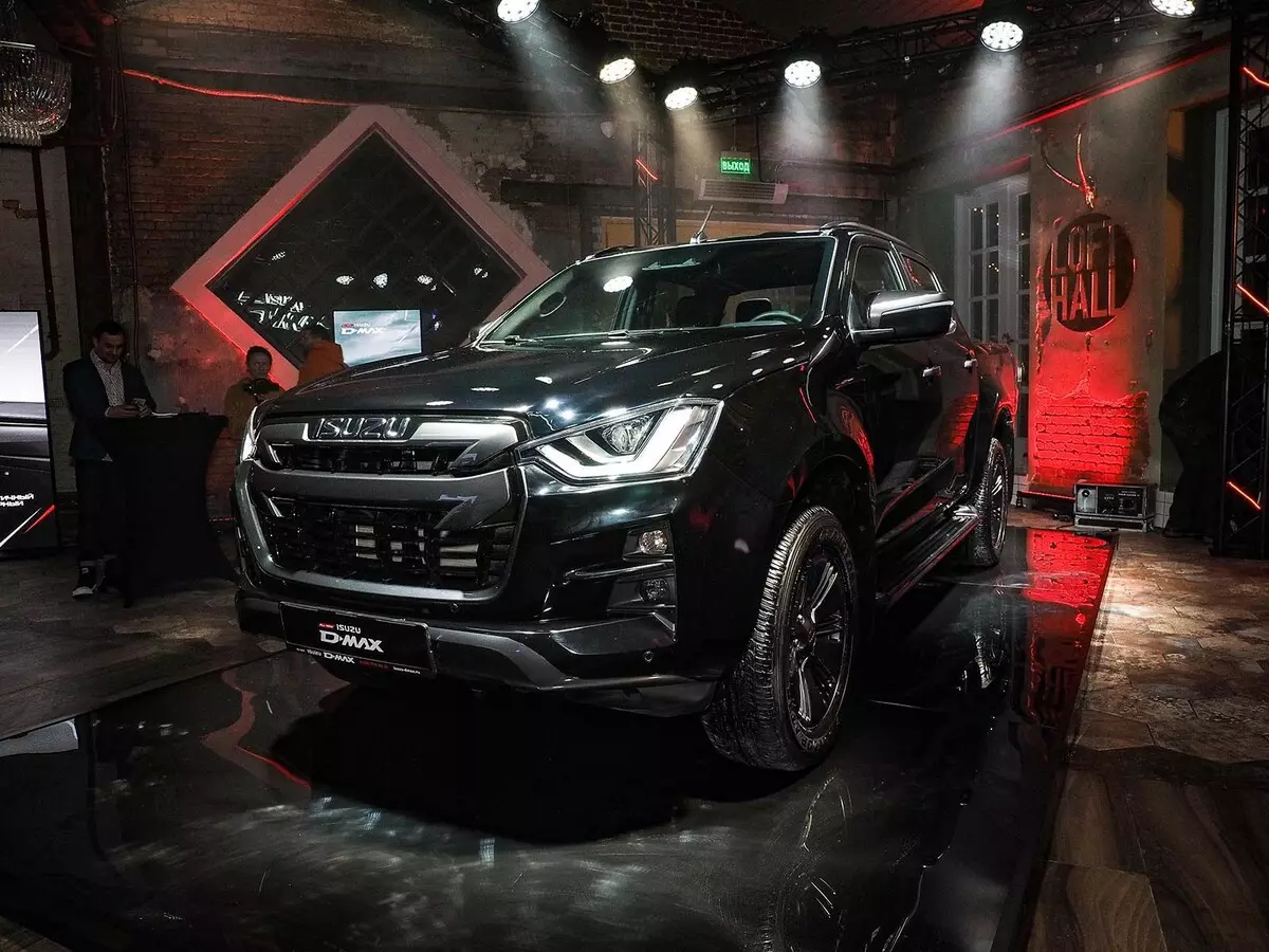 Russiaздә яңартылган Isuzu D-Max турында күзәтү 20555_5