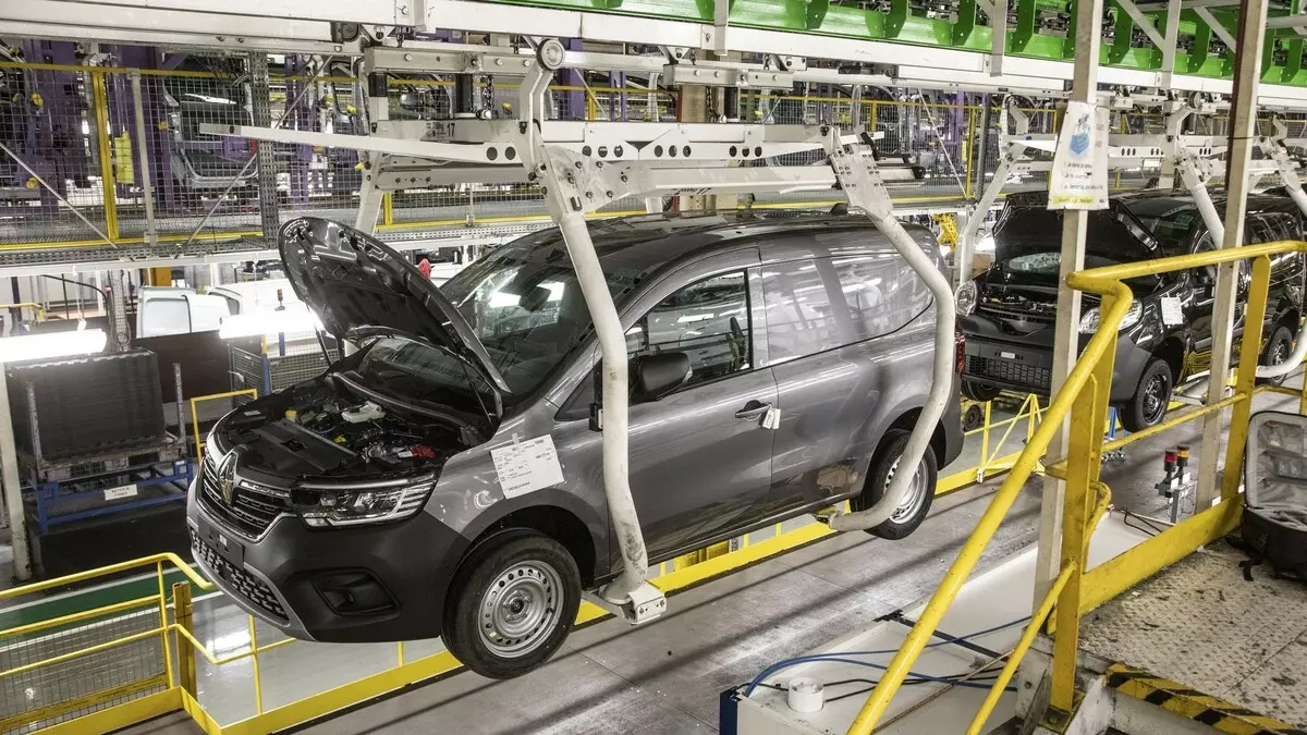 Nouveau Renault Kangoo: côté 