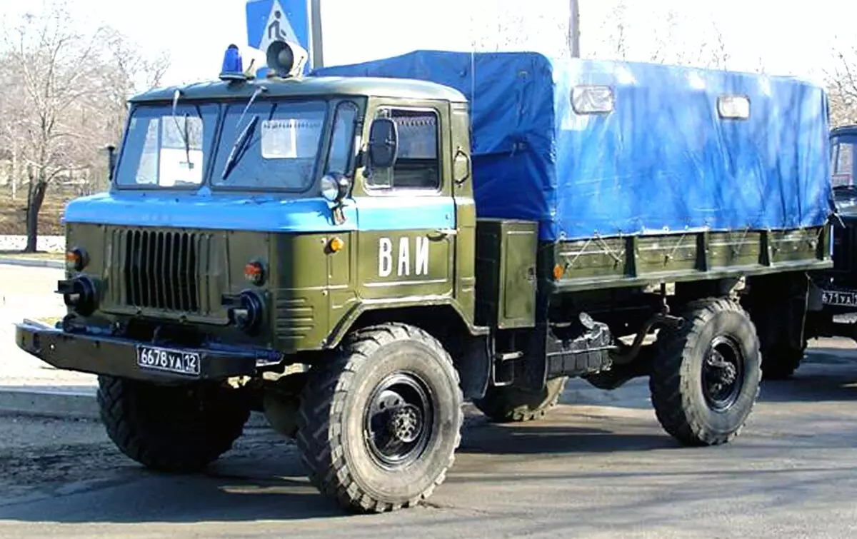 GAZ-66: 40 ஆண்டுகள் அபிவிருத்தி மற்றும் இராணுவ டிரக் அபிவிருத்தி 20630_21