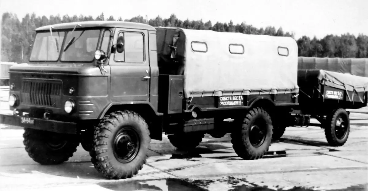 GAZ-66: 40 ஆண்டுகள் அபிவிருத்தி மற்றும் இராணுவ டிரக் அபிவிருத்தி 20630_7