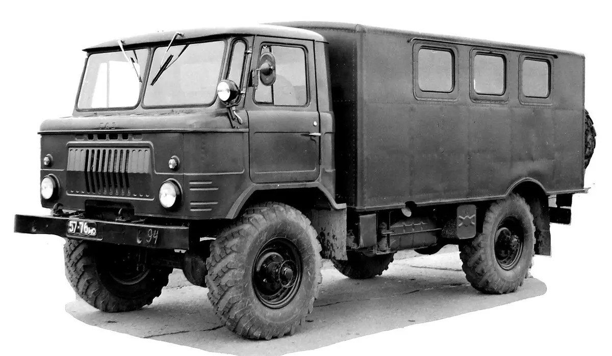 Gaz-66: Shekaru 40 na ci gaba da ci gaban motar Sojojin Sojoji 20630_8