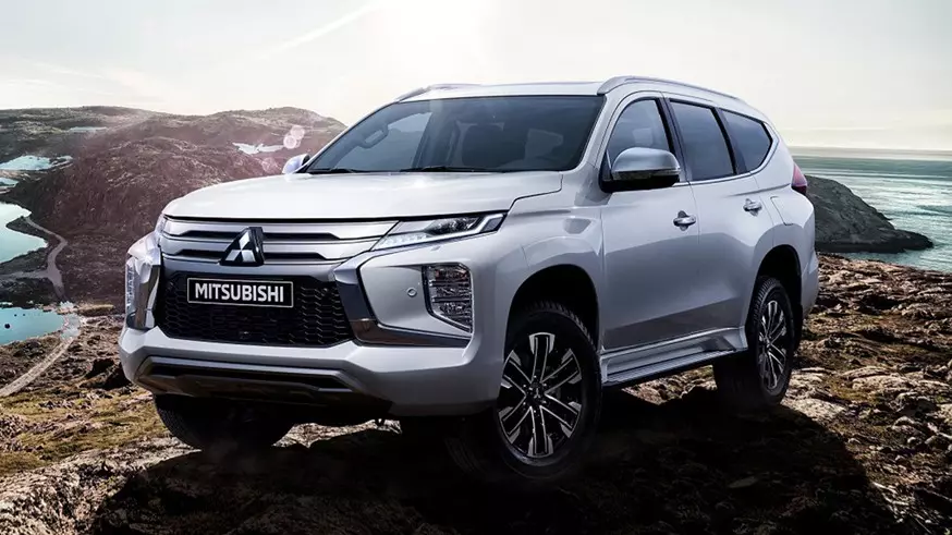 Mitsubishi valmistub uuendatud Pajero Sport Vene turule tagasi võtma: müük algab kevadel. 20702_1