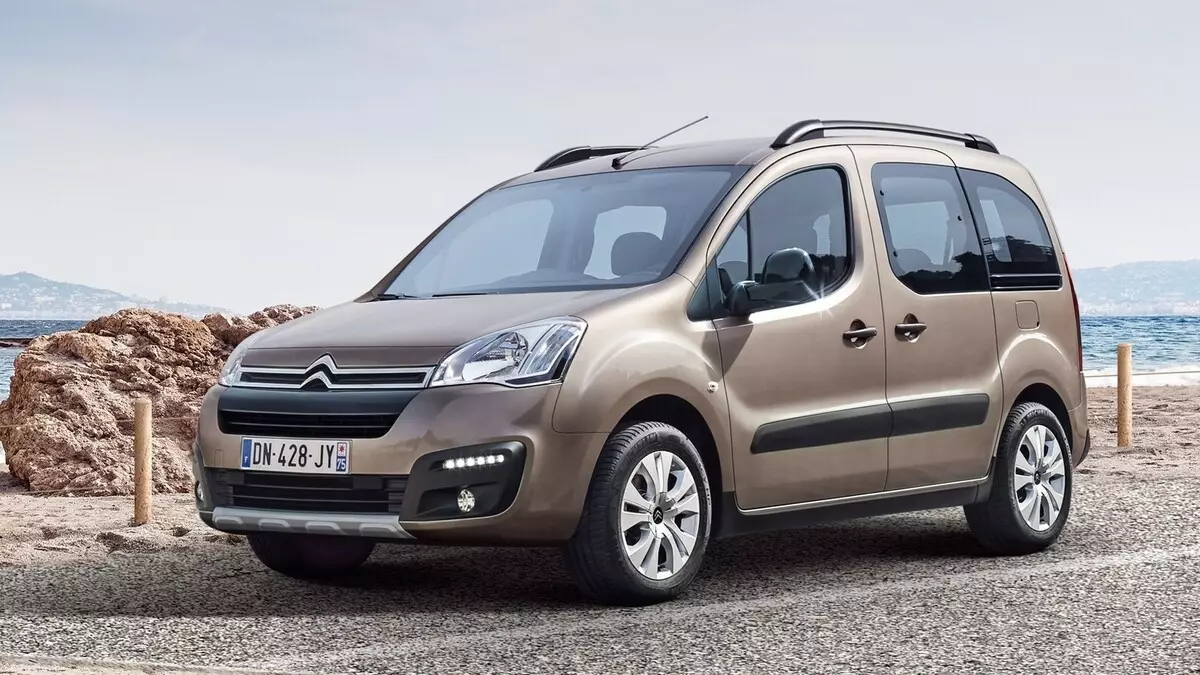 Peugeot partneris, Citroen Berlingo un Opel Combo Krievijas Federācijā: Pasažieru versija ar AISIN AKP 20729_2