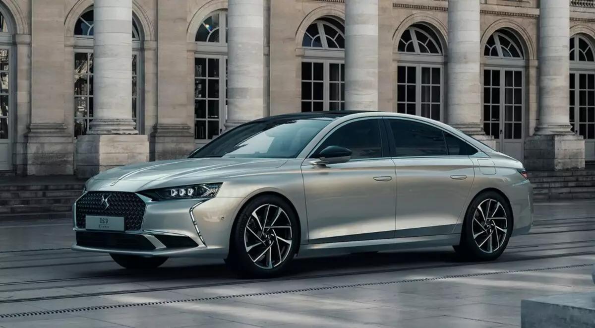 LUXURY DS 9 Sedan: Sata Modely Global sy Drive efatra misy kodiarana, amin'ny mpifaninana - 