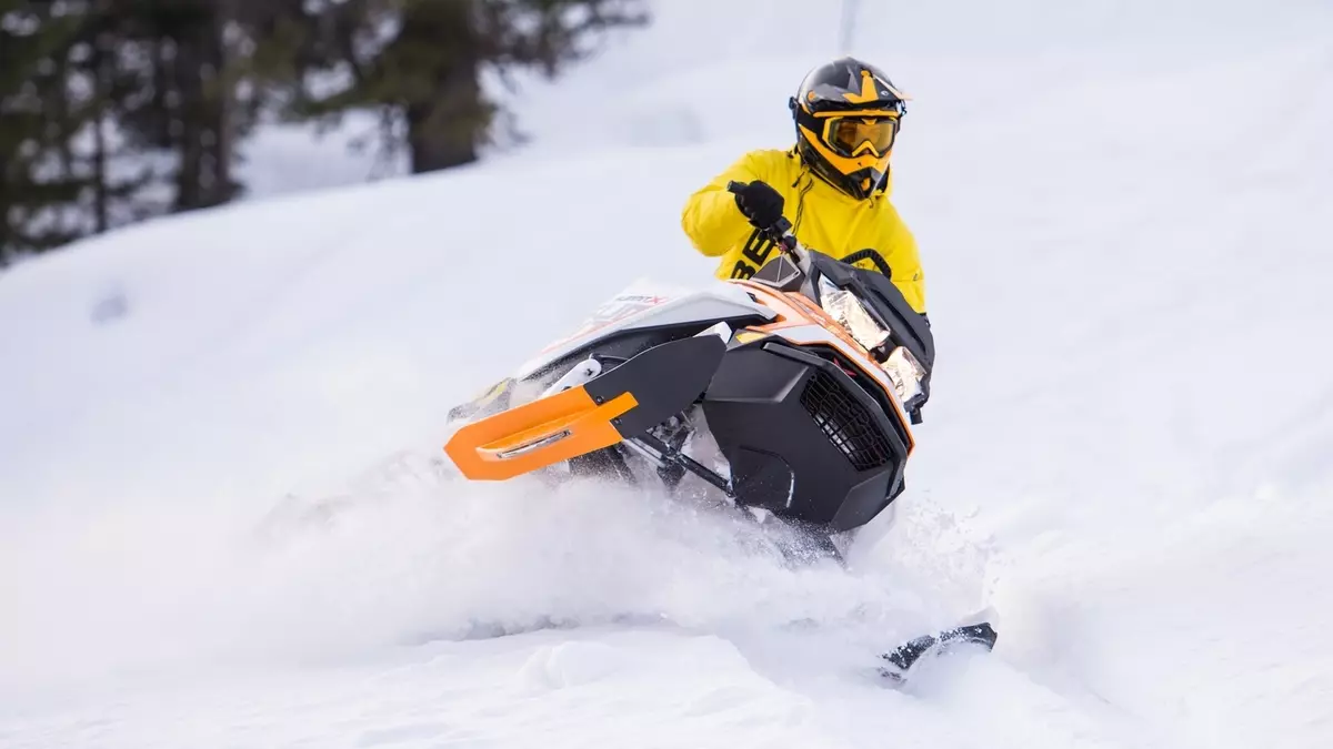Summit-ul Ski-doo X 850 E-TEC Snowmobile de testare 20872_23
