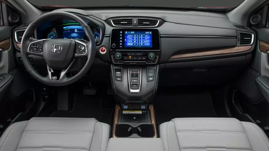 Honda CR-V-V-2020: يۇقىرى ئاۋاز چىقىرىش ۋە ماتورلۇق gamut نى يېڭىلاش 20881_3