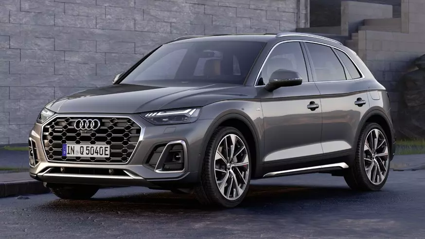 Audi tab tom npaj lwm qhov version ntawm crossover: Thawj cov duab Q5 E-Tron 20933_1