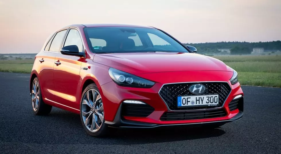 Pszeudo-egyedül HYUNDAI I30 N vonal: Ha nem elég forró lehet 20951_1