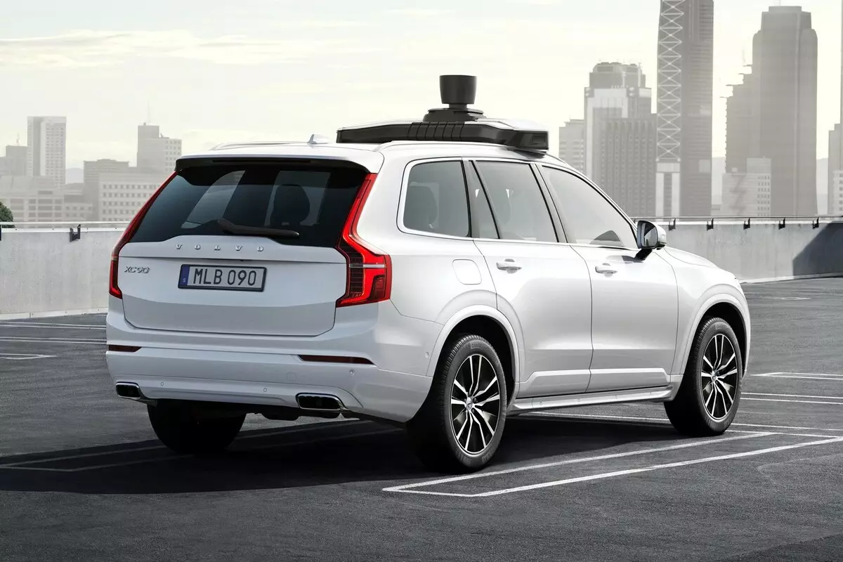 Volvo αυτοκίνητα και Uber παρόντα όχημα παραγωγής έτοιμο για αυτο-οδήγηση