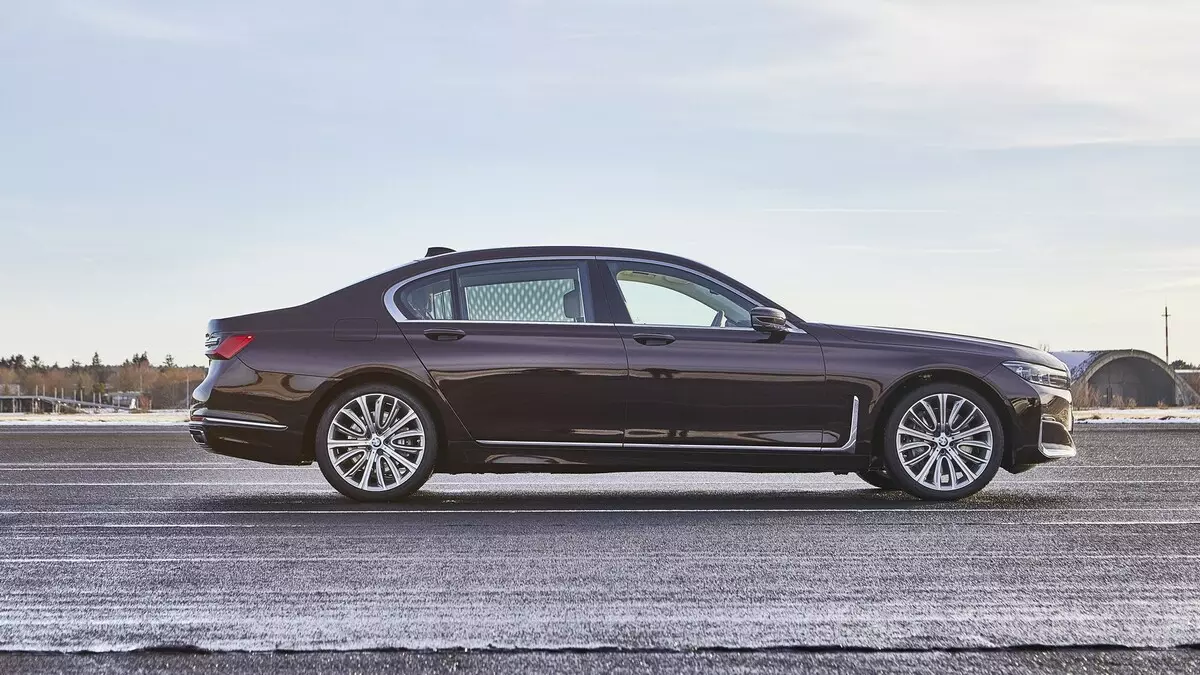 BMW 745le (G12) '2019