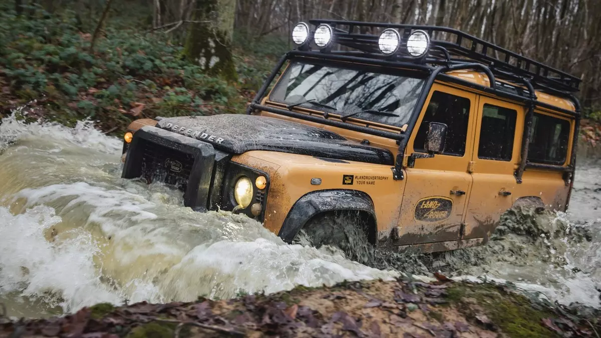 Nije riječ o kamili: Classic Defender ponovno se vratio, ovaj put u verziji trofeja 21203_5