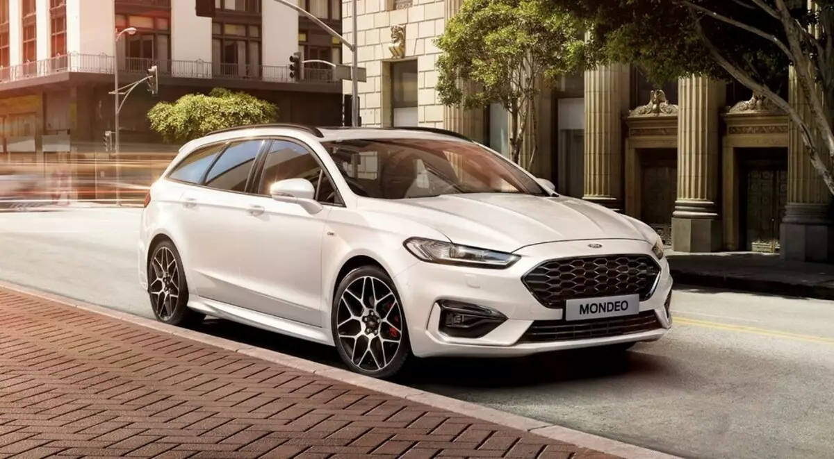 The new Ford wagon is illuminated: Perhaps this is a Mondeo successor that will challenge Outback 21242_7