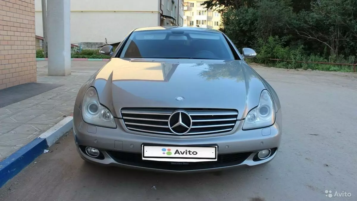 Onko syytä ostaa Mercedes-Benz Cls I 800 tuhatta ruplaa 21291_11