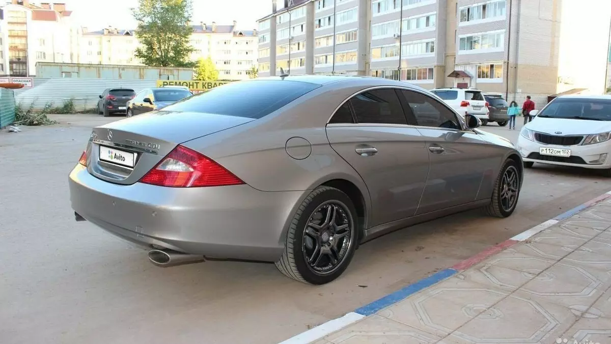 Ĉu valoras aĉeti Mercedes-Benz CLS I por 800 mil rubloj 21291_20