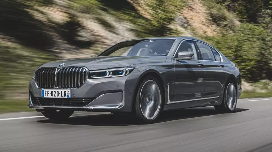 Sraith nua BMW 7: Gan mótair chumhachtacha, ach le leictreach 21325_1