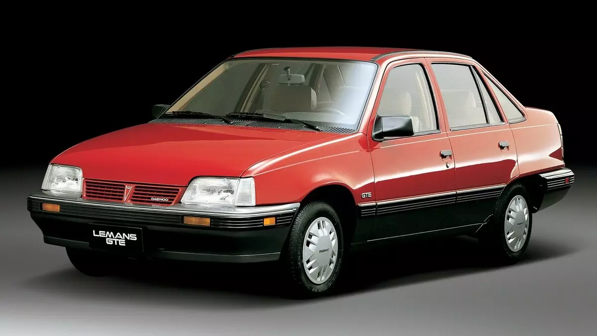 Opel, Pontiac ve Chevrolet: Daewoo Nexia'nın tüm dünyayı fethetmeye çalıştı 21357_18