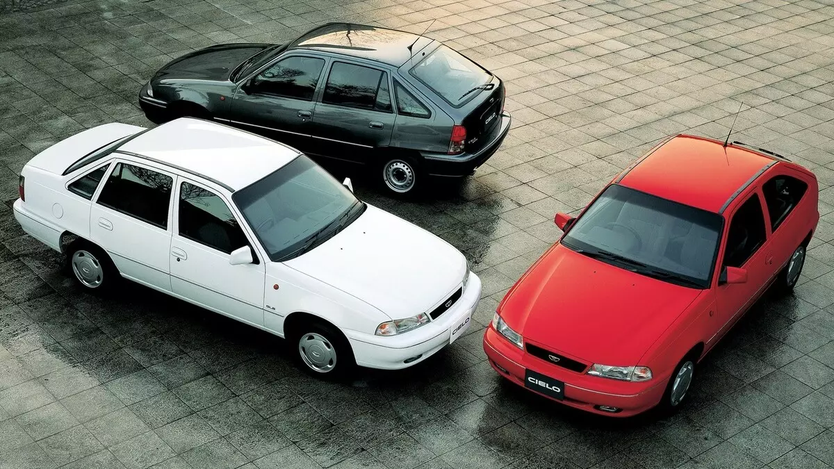 Opel, Pontiac och Chevrolet: Hur Daewoo Nexia försökte erövra hela världen 21357_29