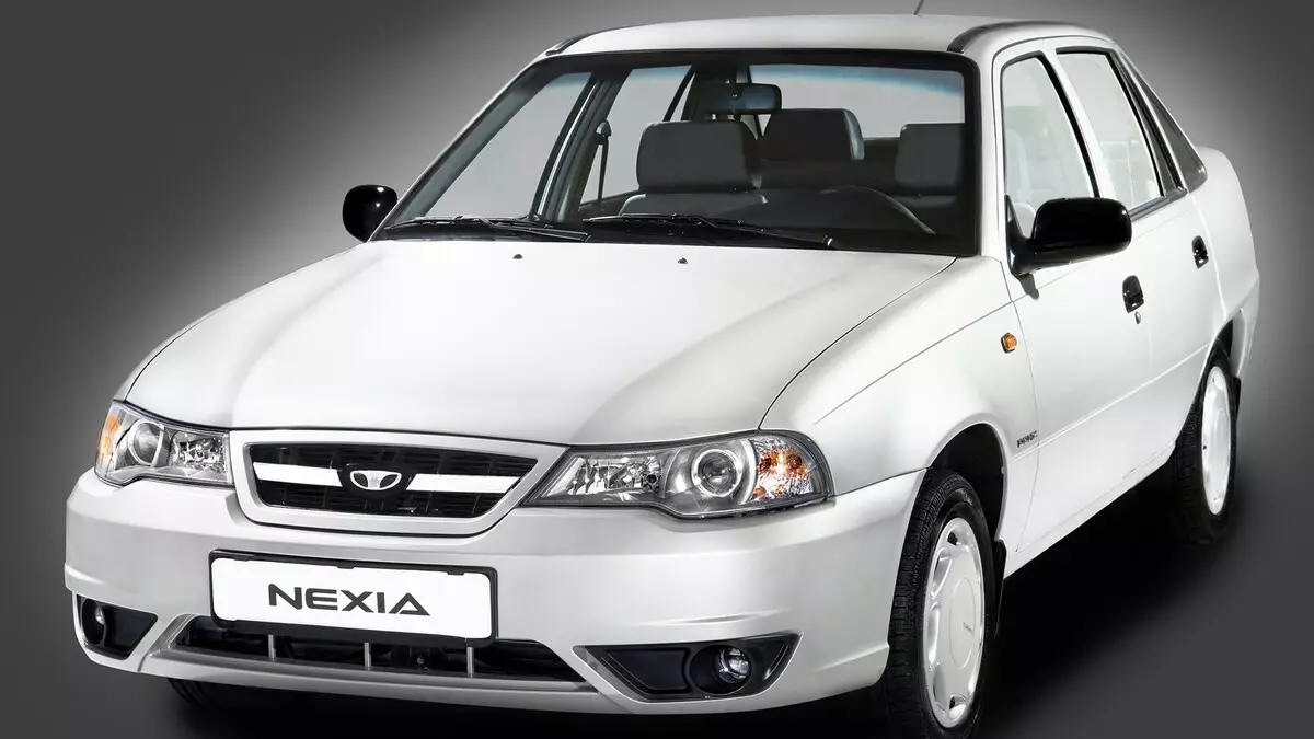 Opel, Pontiac ve Chevrolet: Daewoo Nexia'nın tüm dünyayı fethetmeye çalıştı 21357_68