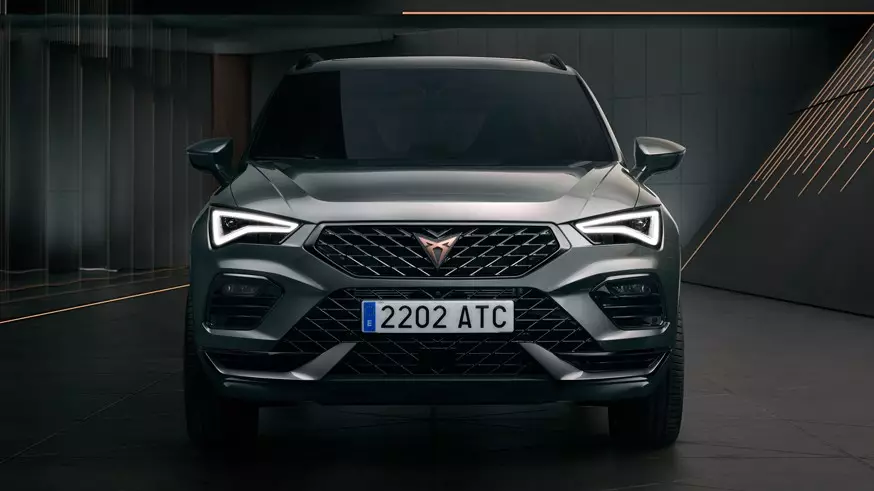 Atualizado depois do assento: Cupra Ateca Crossover recebeu um volante diferente e tornou-se mais dinâmico 21382_1