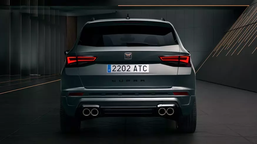 Atualizado depois do assento: Cupra Ateca Crossover recebeu um volante diferente e tornou-se mais dinâmico 21382_5