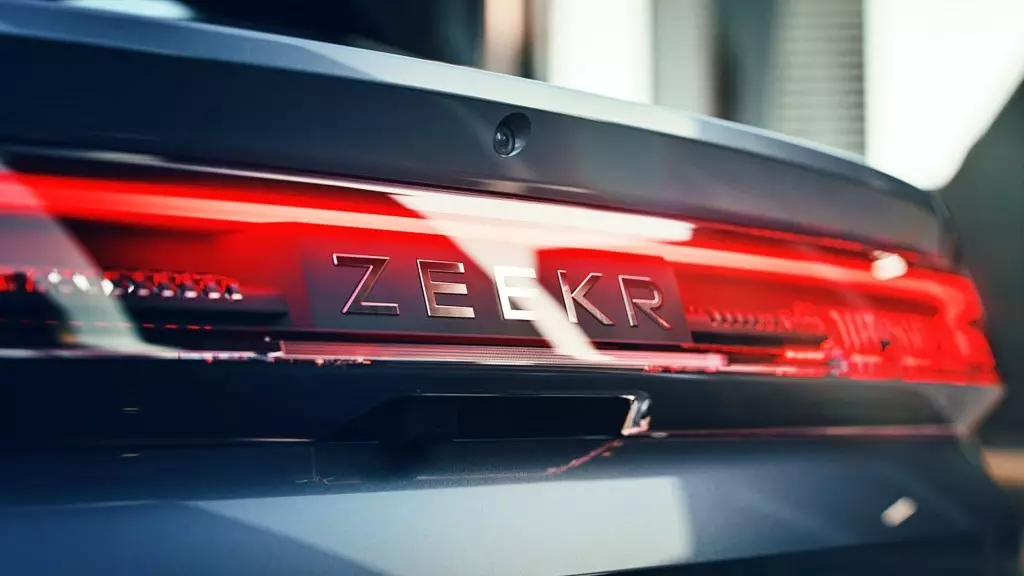 Le premier modèle de la marque fraîchement élevée Zeekr s'est avéré être un concept Lerated Lynk & Co 21419_2