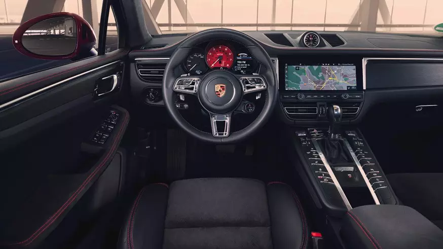 قام Porsche بتحديث Macan GTS: محرك آخر، الآن أقل من 5 ثوان قبل 