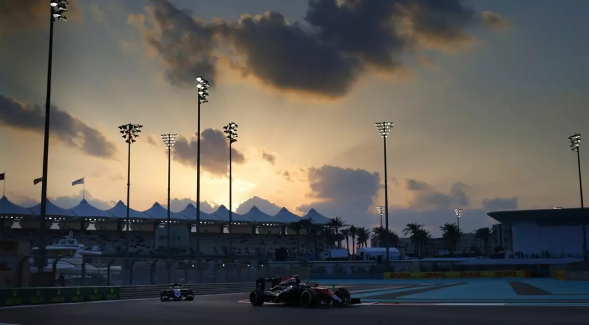 Duely, vagy Abu Dhabi Grand Prix 2015 21495_24