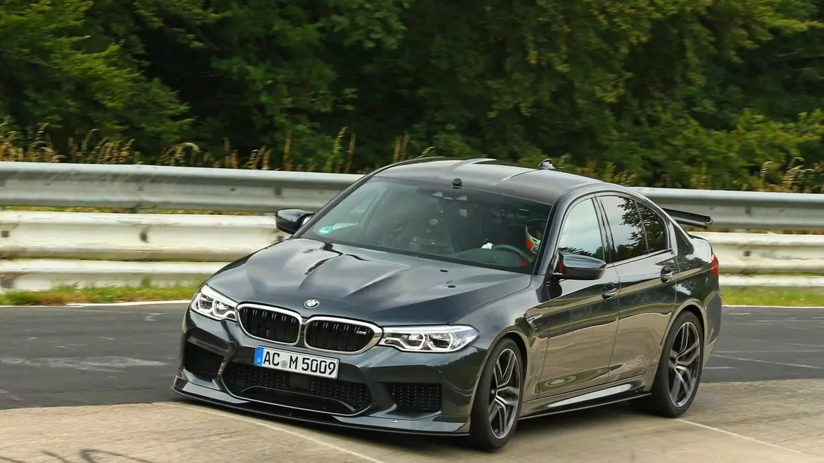 AC Schnitzer iliimarisha uwezo wa BMW M5. 21531_6