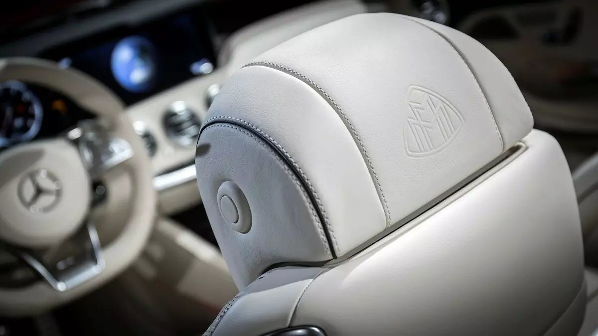 Mercedes-Maybach прадставіў абмежаваную серыю кабрыялетаў S 650 21559_4