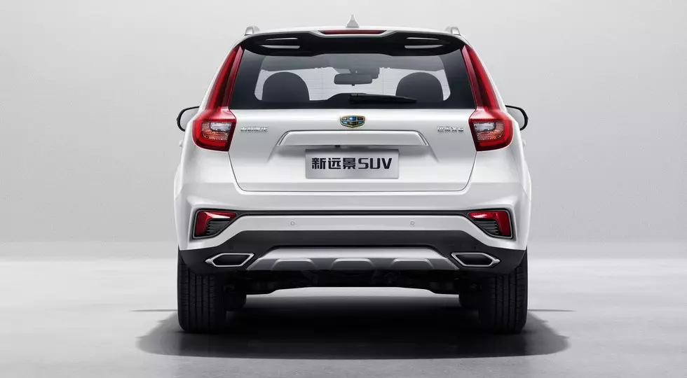 Geely Emgrand X7 siviv yon lòt Restyling: Koulye a, yon Salon konplètman nouvo 21644_6