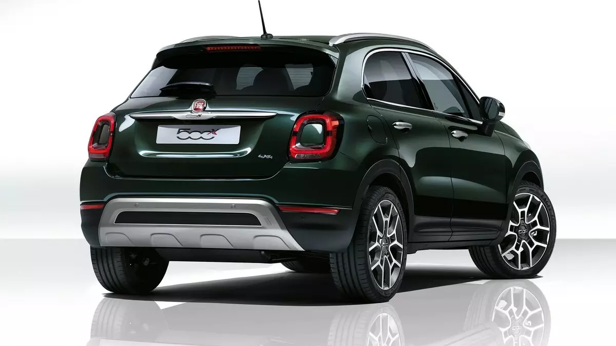 Restyling Fiat 500x: Mga pagbabago sa hitsura, mga bagong motors at kagamitan 21672_13