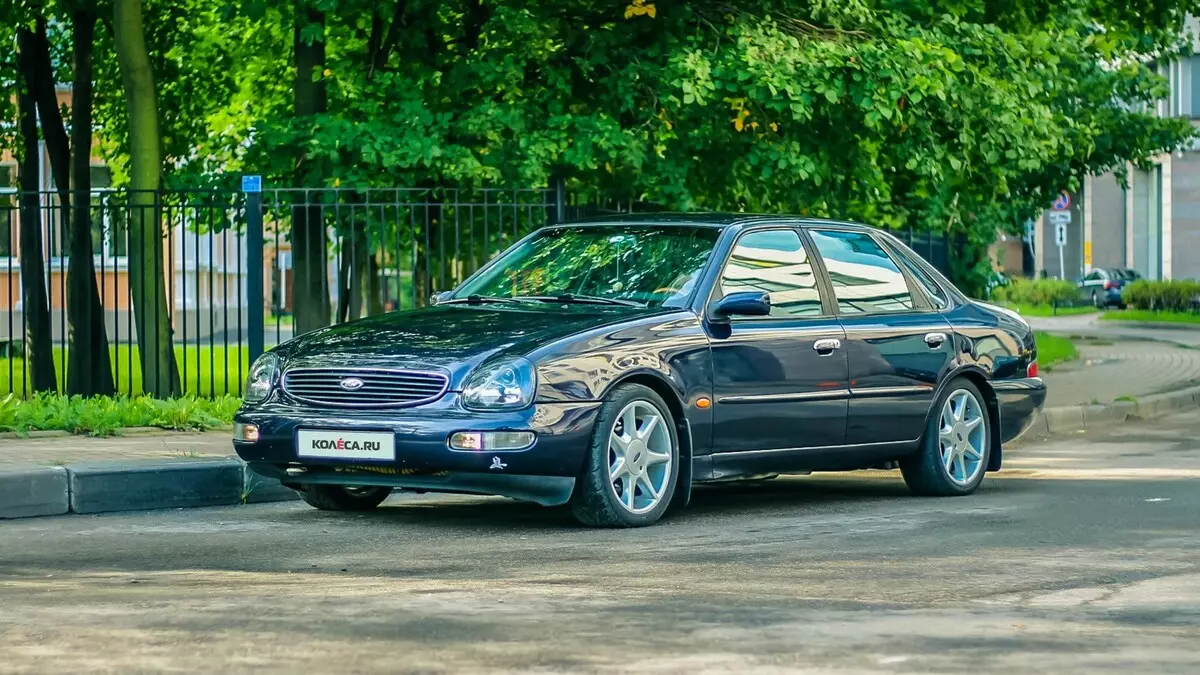 Ford Scorpio Trzy czwarte (3)