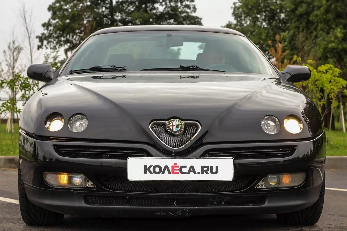 Alfa Romeo GTV öň