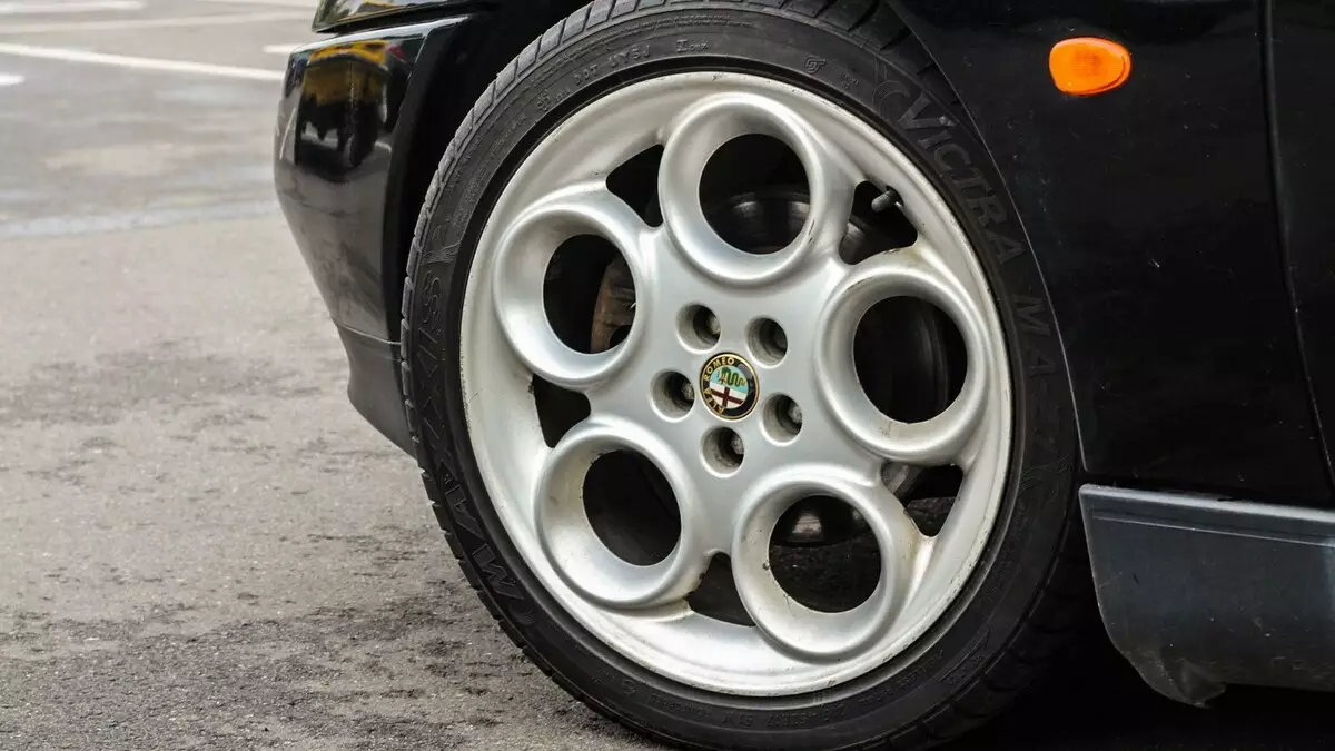 Alfa Romeo GTV Wheel